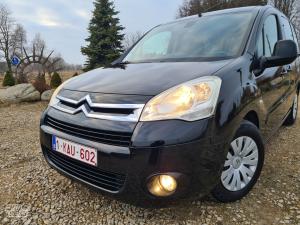 Melns Citroen Berlingo 2008 Klaipėda, ar dzinēja tilpumu 1.60 L un nobraukumu 160 tūkst. km par 3350 €, foto 35 vietnē AUTOMOTO.COM.LV