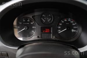 Black Citroen Berlingo 2009 in Liepaja, with an engine capacity of 1.60 L and mileage of 274 thousand km for 3900 €, photo 18 on AUTOMOTO.COM.LV