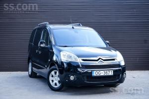 Black Citroen Berlingo 2010 in Riga, with an engine capacity of 1.60 L and mileage of 225 thousand km for 3890 €, photo 3 on AUTOMOTO.COM.LV