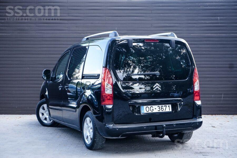 Black Citroen Berlingo 2010 in Riga, with an engine capacity of 1.60 L and mileage of 225 thousand km for 3890 €, photo 5 on AUTOMOTO.COM.LV