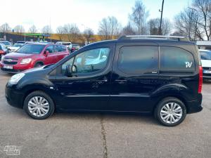 Black Citroen Berlingo 2011 in Klaipeda, with an engine capacity of 1.60 L and mileage of 280 thousand km for 3900 €, photo 5 on AUTOMOTO.COM.LV