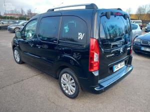 Black Citroen Berlingo 2011 in Klaipeda, with an engine capacity of 1.60 L and mileage of 280 thousand km for 3900 €, photo 6 on AUTOMOTO.COM.LV