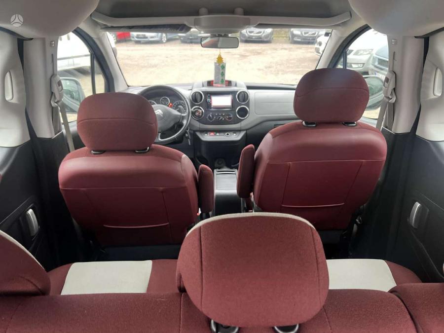 Melns Citroen Berlingo 2011 Utena, ar dzinēja tilpumu 1.50 L un nobraukumu 201 tūkst. km par 4500 €, foto 22 vietnē AUTOMOTO.COM.LV