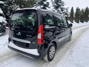 Black Citroen Berlingo 2011 in Utena, with an engine capacity of 1.50 L and mileage of 205 thousand km for 4500 €, photo 6 on AUTOMOTO.COM.LV