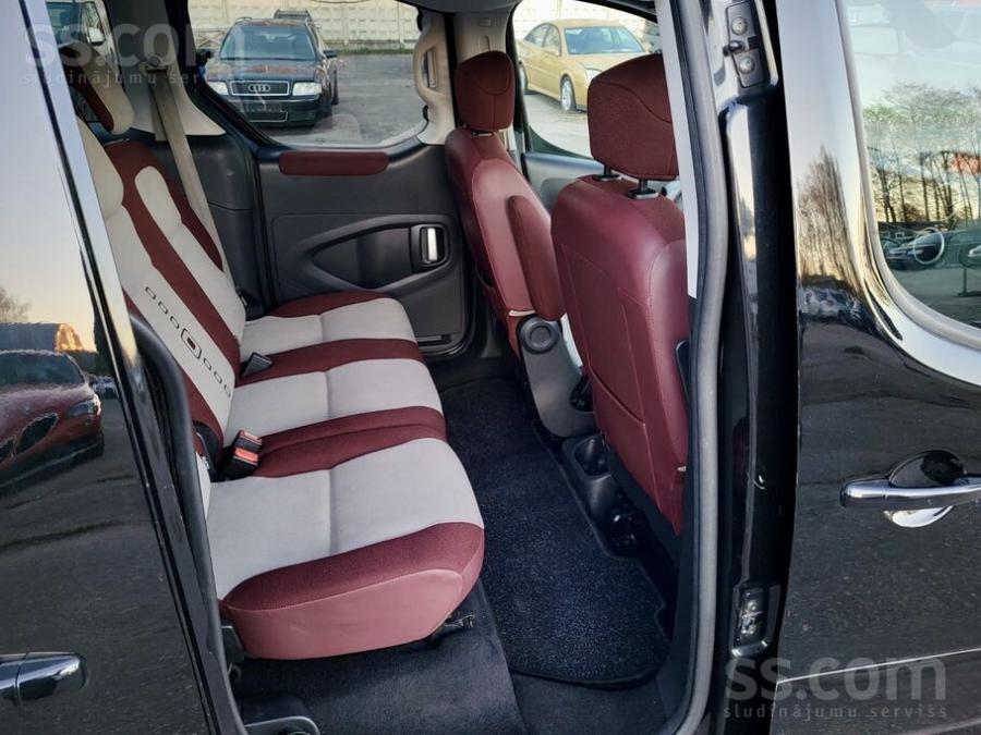 Melns Citroen Berlingo 2011 Rīga, ar dzinēja tilpumu 1.60 L un nobraukumu 0 tūkst. km par 3990 €, foto 11 vietnē AUTOMOTO.COM.LV