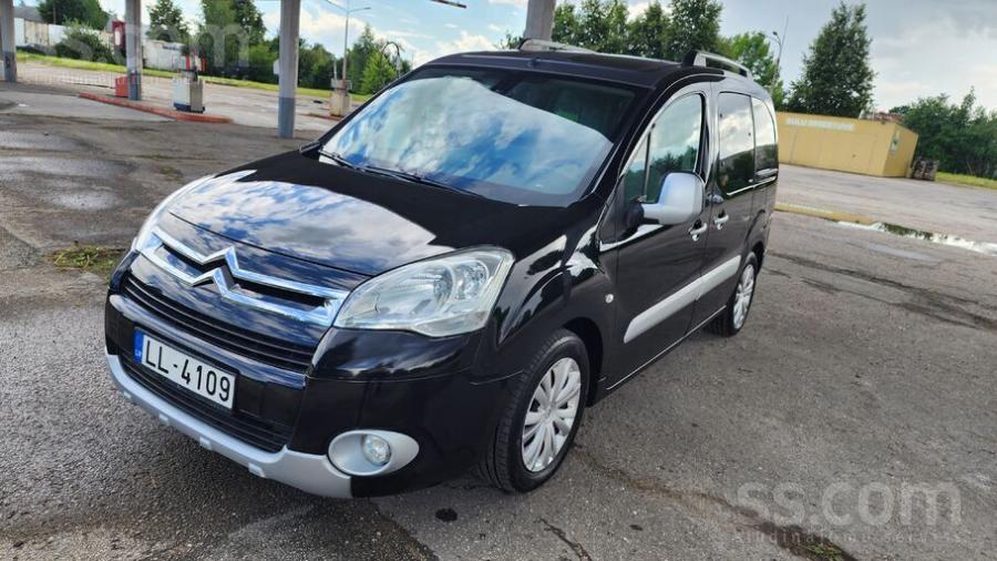 Melns Citroen Berlingo 2011 Ogre, ar dzinēja tilpumu 1.60 L un nobraukumu 285 tūkst. km par 3500 €, foto 5 vietnē AUTOMOTO.COM.LV