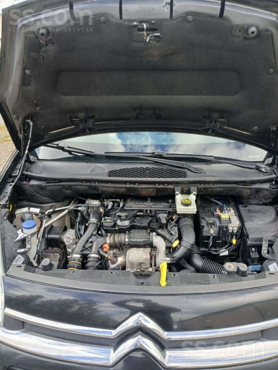 Black Citroen Berlingo 2012 in Ogre, with an engine capacity of 1.60 L and mileage of 276 thousand km for 3150 €, photo 8 on AUTOMOTO.COM.LV