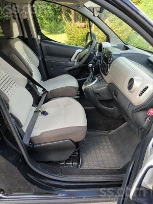 Black Citroen Berlingo 2012 in Ogre, with an engine capacity of 1.60 L and mileage of 276 thousand km for 3150 €, photo 10 on AUTOMOTO.COM.LV