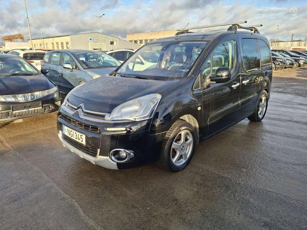 Melns Citroen Berlingo 2014 Šauļi, ar dzinēja tilpumu 1.56 L un nobraukumu 229 tūkst. km par 5350 €, foto 1 vietnē AUTOMOTO.COM.LV