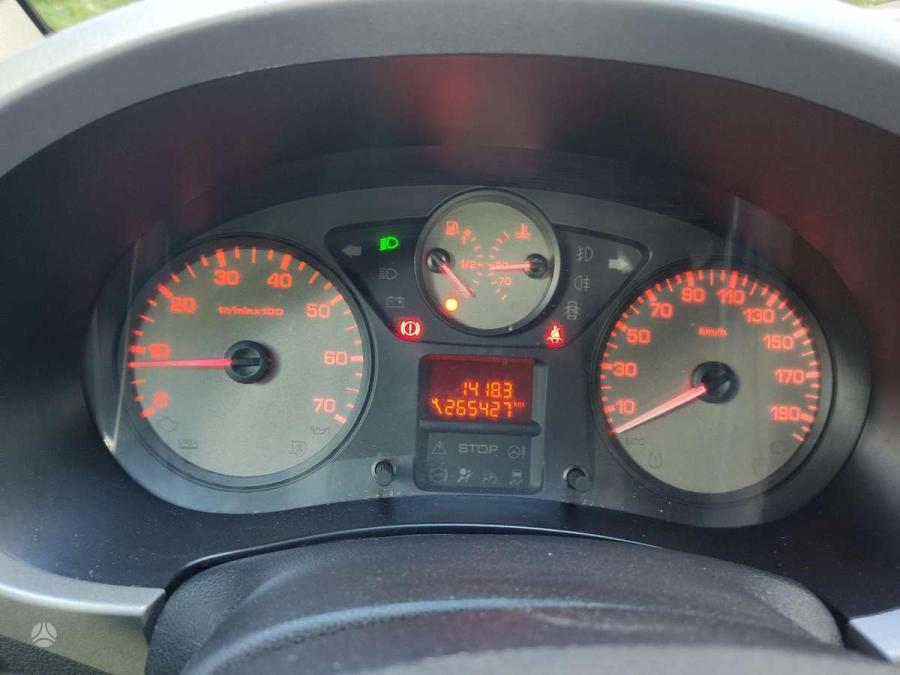 Black Citroen Berlingo 2014 in Prienai, with an engine capacity of 1.56 L and mileage of 265 thousand km for 4300 €, photo 13 on AUTOMOTO.COM.LV
