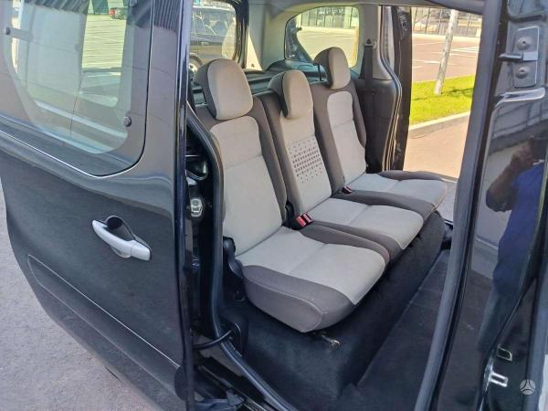 Melns Citroen Berlingo 2014 Kauņa, ar dzinēja tilpumu 1.56 L un nobraukumu 260 tūkst. km par 4900 €, foto 9 vietnē AUTOMOTO.COM.LV