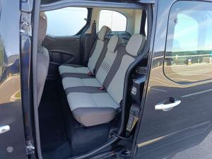 Black Citroen Berlingo 2014 in Kaunas, with an engine capacity of 1.56 L and mileage of 260 thousand km for 4900 €, photo 12 on AUTOMOTO.COM.LV