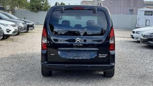 Black Citroen Berlingo 2015 in Telschi, with an engine capacity of 1.56 L and mileage of 193 thousand km for 6700 €, photo 8 on AUTOMOTO.COM.LV