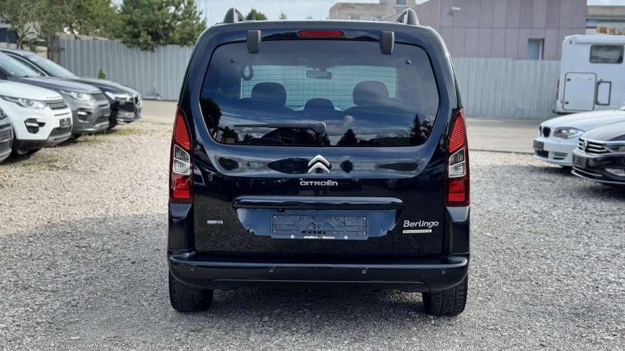 Black Citroen Berlingo 2015 in Telschi, with an engine capacity of 1.56 L and mileage of 193 thousand km for 6700 €, photo 8 on AUTOMOTO.COM.LV