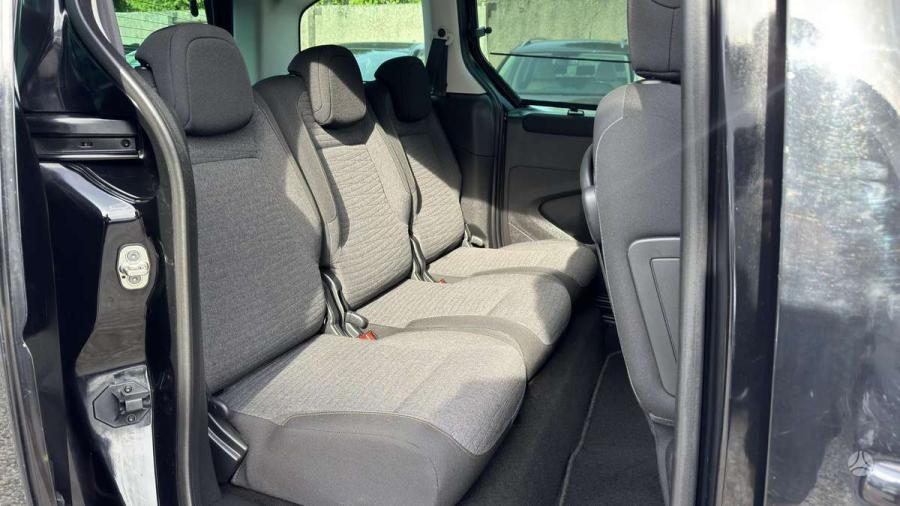 Black Citroen Berlingo 2015 in Telschi, with an engine capacity of 1.56 L and mileage of 193 thousand km for 6700 €, photo 17 on AUTOMOTO.COM.LV