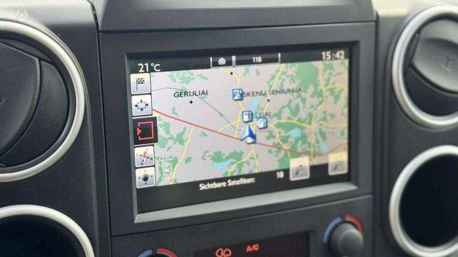 Black Citroen Berlingo 2015 in Telschi, with an engine capacity of 1.56 L and mileage of 193 thousand km for 6700 €, photo 23 on AUTOMOTO.COM.LV