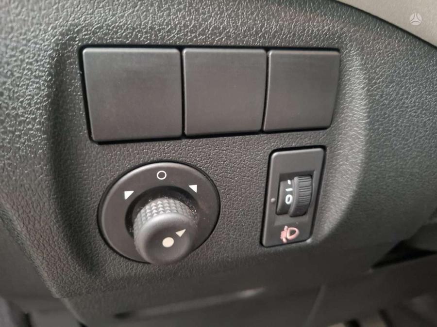 Black Citroen Berlingo 2015 in Vilnius, with an engine capacity of 1.56 L and mileage of 275 thousand km for 4200 €, photo 25 on AUTOMOTO.COM.LV