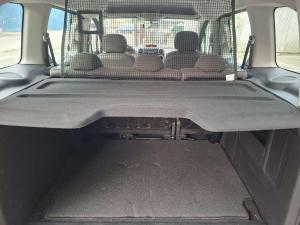 Black Citroen Berlingo 2015 in Vilnius, with an engine capacity of 1.56 L and mileage of 275 thousand km for 4200 €, photo 29 on AUTOMOTO.COM.LV
