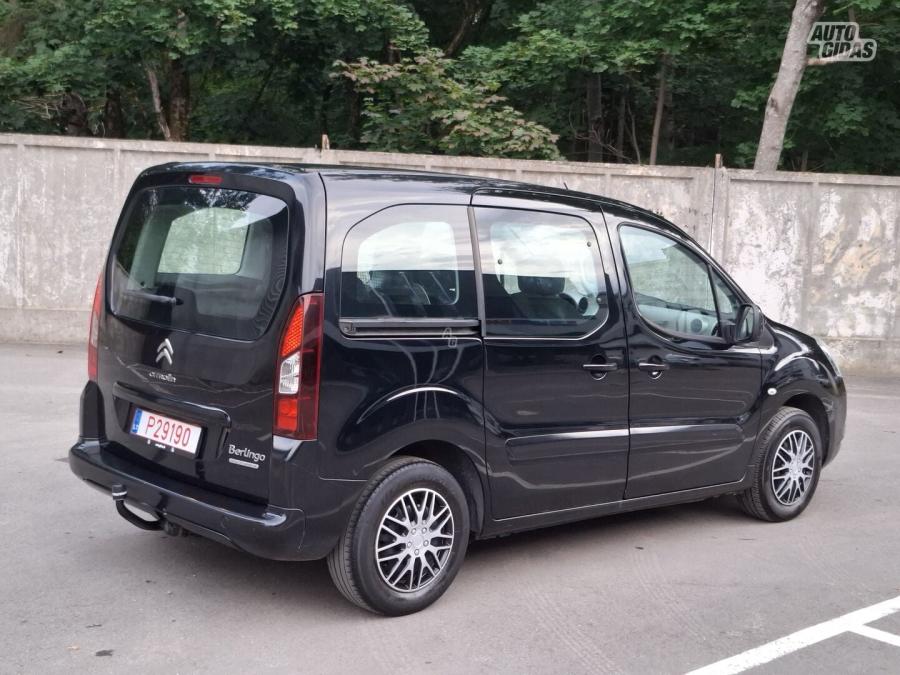 Black Citroen Berlingo 2015 in Vilnius, with an engine capacity of 1.60 L and mileage of 275 thousand km for 4200 €, photo 11 on AUTOMOTO.COM.LV