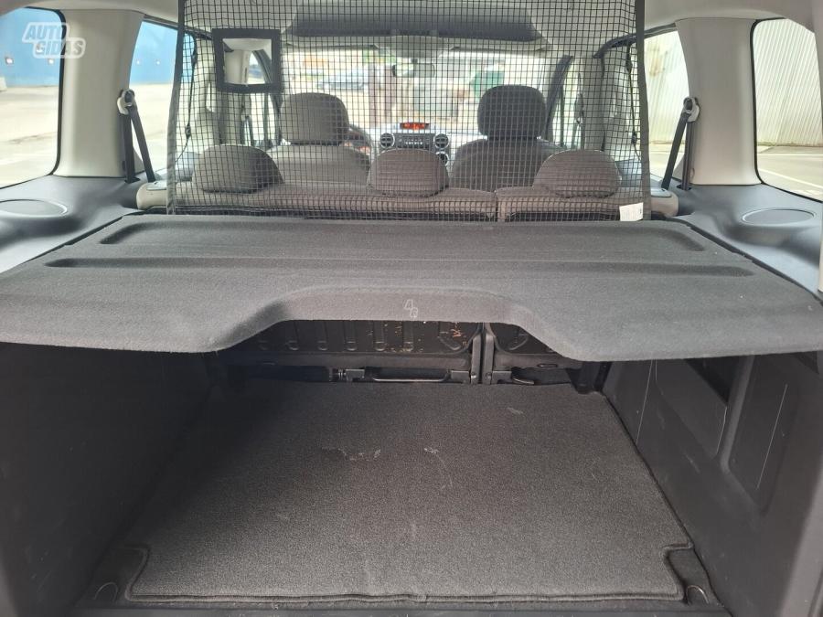 Black Citroen Berlingo 2015 in Vilnius, with an engine capacity of 1.60 L and mileage of 275 thousand km for 4200 €, photo 28 on AUTOMOTO.COM.LV