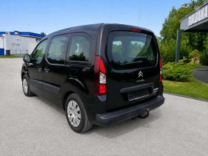 Melns Citroen Berlingo 2016 Pakruojis, ar dzinēja tilpumu 1.60 L un nobraukumu 186 tūkst. km par 5200 €, foto 7 vietnē AUTOMOTO.COM.LV