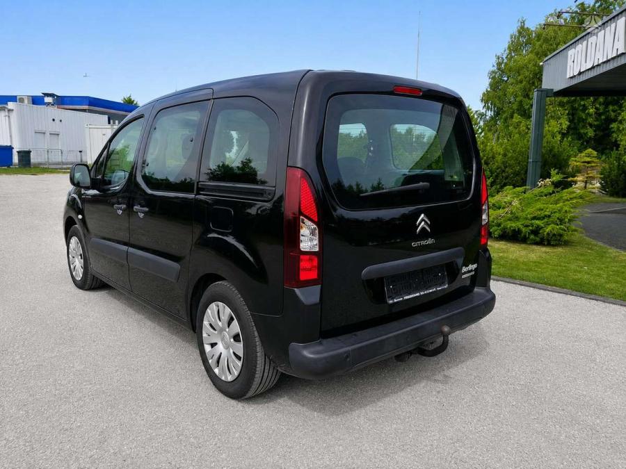 Melns Citroen Berlingo 2016 Pakruojis, ar dzinēja tilpumu 1.60 L un nobraukumu 186 tūkst. km par 5200 €, foto 7 vietnē AUTOMOTO.COM.LV