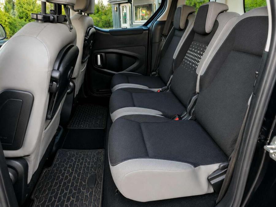 Melns Citroen Berlingo 2016 Pakruojis, ar dzinēja tilpumu 1.60 L un nobraukumu 186 tūkst. km par 5200 €, foto 9 vietnē AUTOMOTO.COM.LV