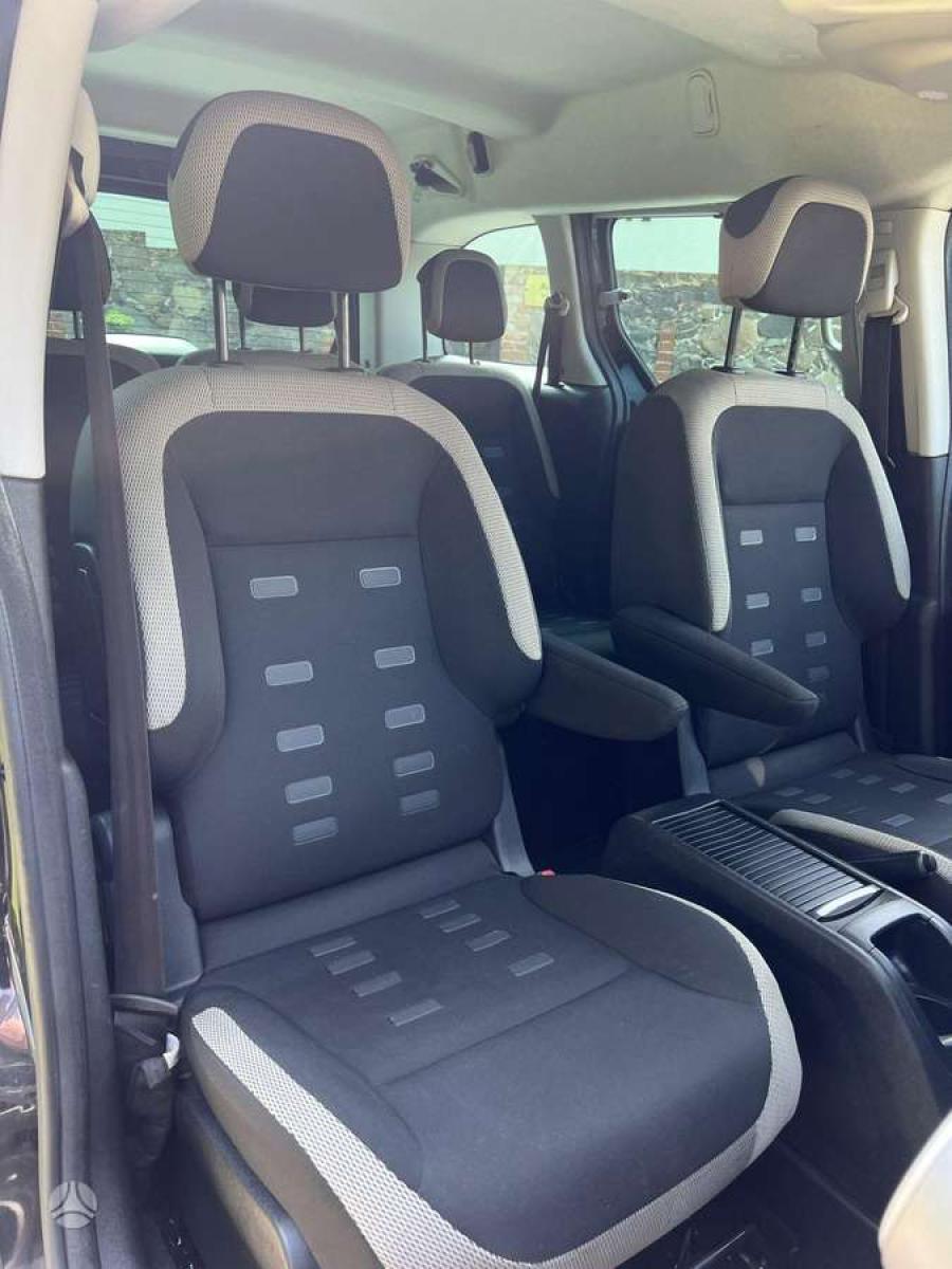 Black Citroen Berlingo 2016 in Panevezys, with an engine capacity of 1.56 L and mileage of 223 thousand km for 5300 €, photo 17 on AUTOMOTO.COM.LV