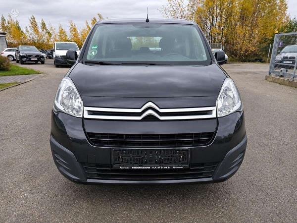 Melns Citroen Berlingo 2016 Pakruojis, ar dzinēja tilpumu 1.60 L un nobraukumu 186 tūkst. km par 5000 €, foto 4 vietnē AUTOMOTO.COM.LV