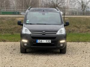 Melns Citroen Berlingo 2017 Rīga, ar dzinēja tilpumu 1.20 L un nobraukumu 197 tūkst. km par 5990 €, foto 12 vietnē AUTOMOTO.COM.LV