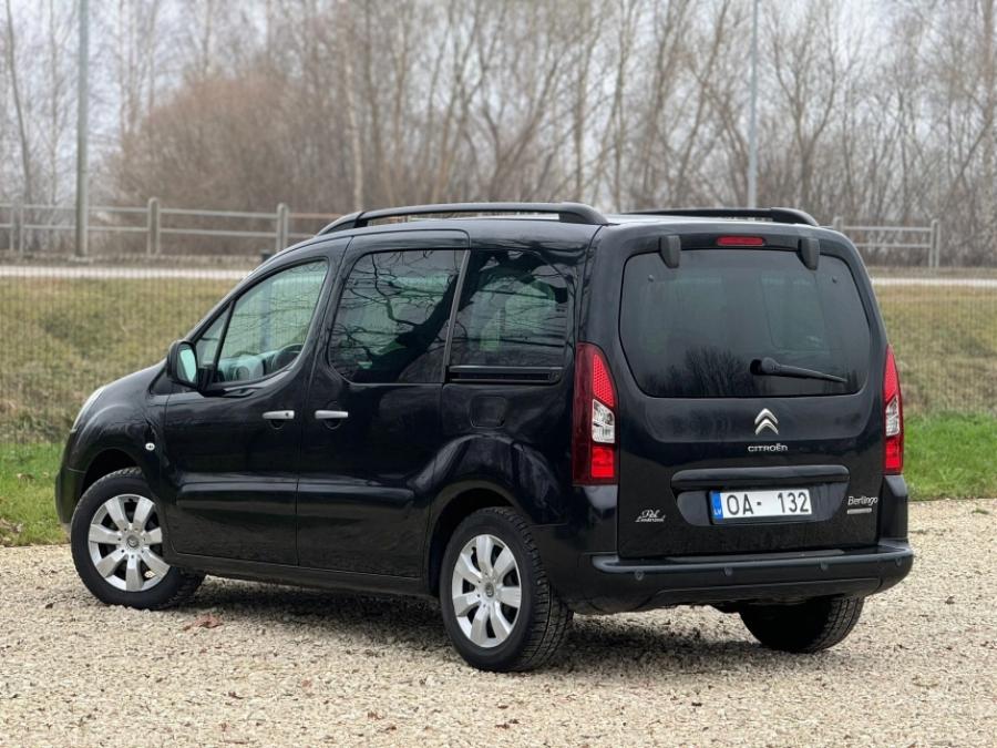 Melns Citroen Berlingo 2017 Rīga, ar dzinēja tilpumu 1.20 L un nobraukumu 197 tūkst. km par 5990 €, foto 14 vietnē AUTOMOTO.COM.LV