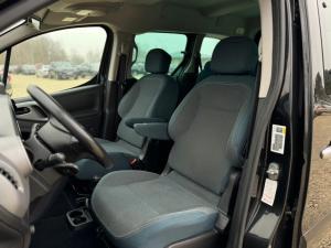 Melns Citroen Berlingo 2017 Rīga, ar dzinēja tilpumu 1.20 L un nobraukumu 197 tūkst. km par 5990 €, foto 16 vietnē AUTOMOTO.COM.LV