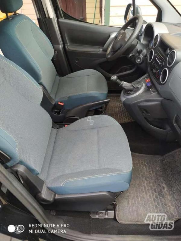 Melns Citroen Berlingo 2018 Marijampole, ar dzinēja tilpumu 1.60 L un nobraukumu 199 tūkst. km par 5900 €, foto 6 vietnē AUTOMOTO.COM.LV
