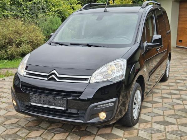 Melns Citroen Berlingo 2018 Talsi, ar dzinēja tilpumu 1.20 L un nobraukumu 152 tūkst. km par 5950 €, foto 11 vietnē AUTOMOTO.COM.LV