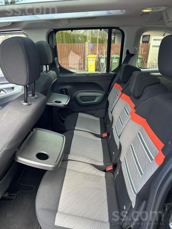 Melns Citroen Berlingo 2019 Jūrmala, ar dzinēja tilpumu 1.50 L un nobraukumu 92 tūkst. km par 15600 €, foto 6 vietnē AUTOMOTO.COM.LV