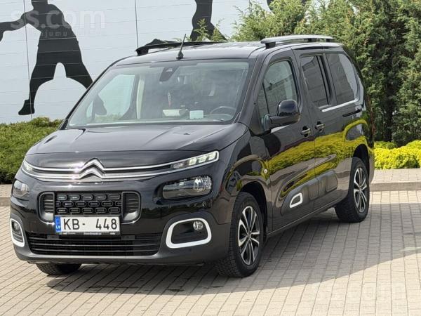 Melns Citroen Berlingo 2019 Rīga, ar dzinēja tilpumu 1.20 L un nobraukumu 100 tūkst. km par 15490 €, foto 1 vietnē AUTOMOTO.COM.LV