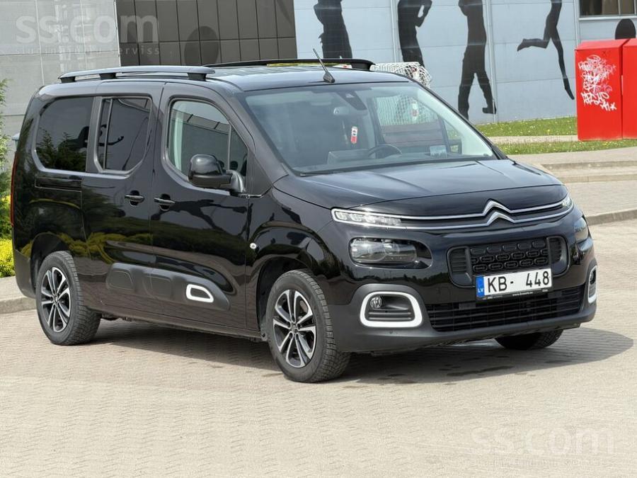 Black Citroen Berlingo 2019 in Riga, with an engine capacity of 1.20 L and mileage of 100 thousand km for 15490 €, photo 9 on AUTOMOTO.COM.LV