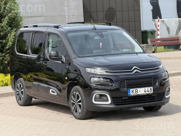 Melns Citroen Berlingo 2019 Rīga, ar dzinēja tilpumu 1.20 L un nobraukumu 100 tūkst. km par 15490 €, foto 9 vietnē AUTOMOTO.COM.LV