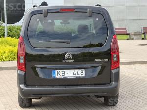 Black Citroen Berlingo 2019 in Riga, with an engine capacity of 1.20 L and mileage of 100 thousand km for 15490 €, photo 17 on AUTOMOTO.COM.LV