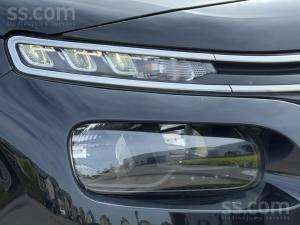 Black Citroen Berlingo 2019 in Riga, with an engine capacity of 1.20 L and mileage of 100 thousand km for 15490 €, photo 19 on AUTOMOTO.COM.LV