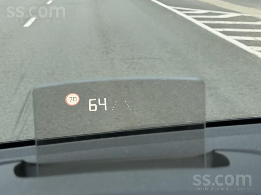 Black Citroen Berlingo 2019 in Riga, with an engine capacity of 1.20 L and mileage of 100 thousand km for 15490 €, photo 20 on AUTOMOTO.COM.LV