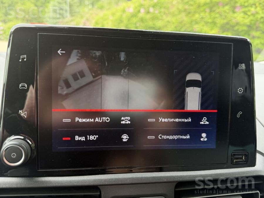 Black Citroen Berlingo 2019 in Riga, with an engine capacity of 1.20 L and mileage of 100 thousand km for 15490 €, photo 22 on AUTOMOTO.COM.LV
