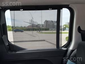 Black Citroen Berlingo 2019 in Riga, with an engine capacity of 1.20 L and mileage of 100 thousand km for 15490 €, photo 34 on AUTOMOTO.COM.LV