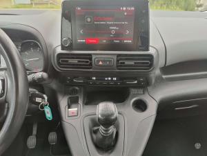 Melns Citroen Berlingo 2021 Viļņa, ar dzinēja tilpumu 1.20 L un nobraukumu 126 tūkst. km par 12250 €, foto 11 vietnē AUTOMOTO.COM.LV