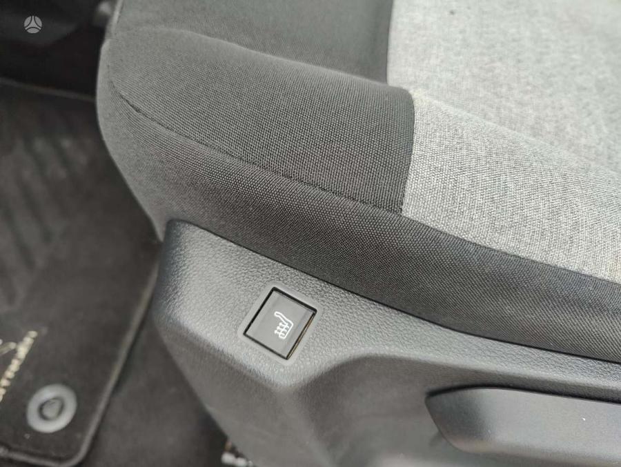 Melns Citroen Berlingo 2021 Viļņa, ar dzinēja tilpumu 1.20 L un nobraukumu 126 tūkst. km par 12250 €, foto 14 vietnē AUTOMOTO.COM.LV