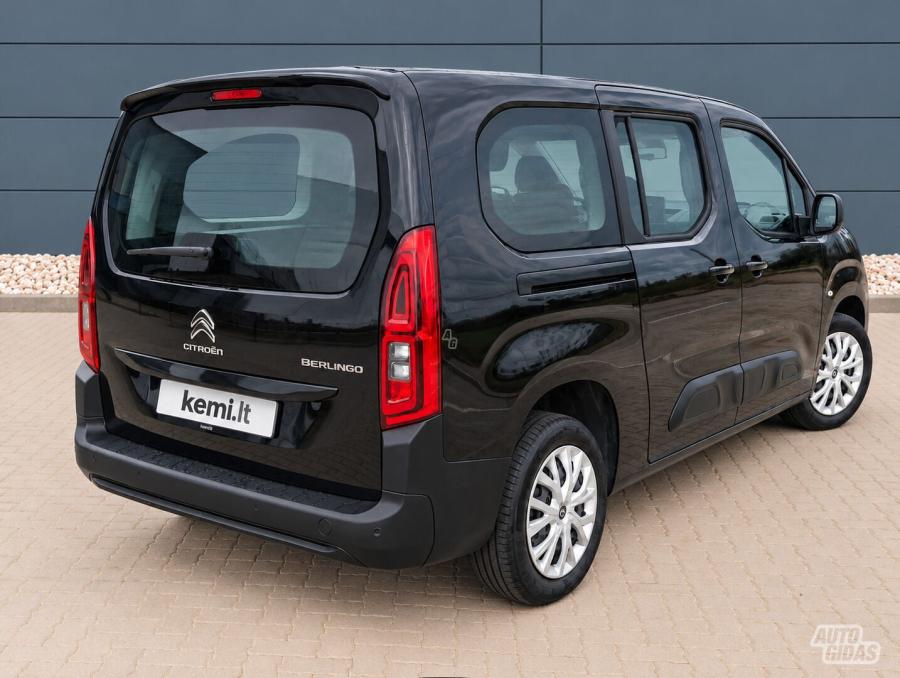 Melns Citroen Berlingo 2021 Viļņa, ar dzinēja tilpumu 1.20 L un nobraukumu 126 tūkst. km par 10550 €, foto 3 vietnē AUTOMOTO.COM.LV