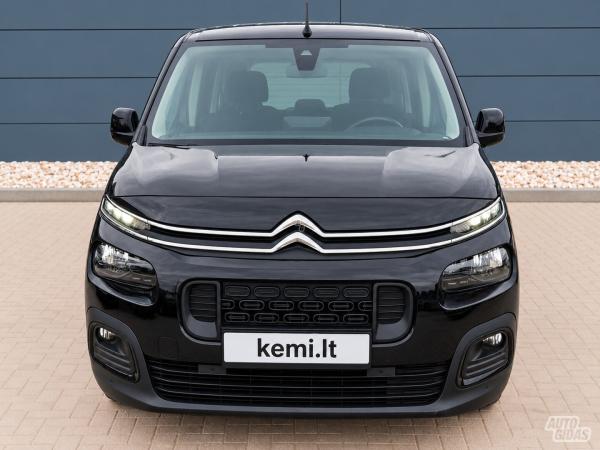 Citroen Berlingo 2021 Viļņa vietnē Melns Citroen Berlingo 2021 Viļņa, ar dzinēja tilpumu 1.20 L un nobraukumu 126 tūkst. km par 10550 €, foto 6 vietnē AUTOMOTO.COM.LV