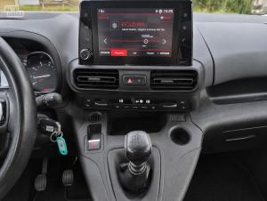 Melns Citroen Berlingo 2021 Viļņa, ar dzinēja tilpumu 1.20 L un nobraukumu 126 tūkst. km par 10550 €, foto 12 vietnē AUTOMOTO.COM.LV