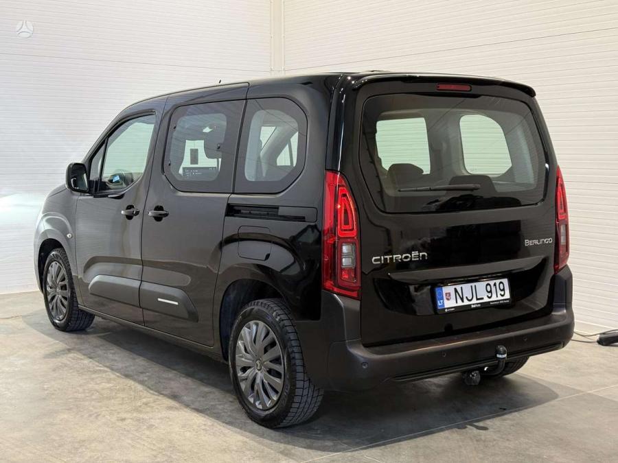 Black Citroen Berlingo 2025 in Vilnius, with an engine capacity of 1.50 L and mileage of 34 thousand km for 20950 €, photo 5 on AUTOMOTO.COM.LV