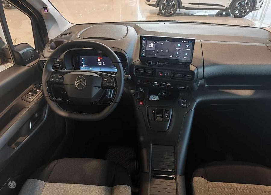 Black Citroen Berlingo 2025 in Kaunas, with an engine capacity of 1.50 L and mileage of 0 thousand km for 27442 €, photo 14 on AUTOMOTO.COM.LV